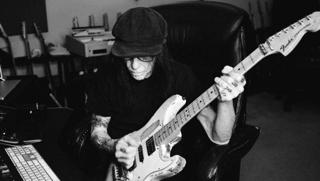 MÖTLEY CRÜE gana la batalla legal contra su antiguo compañero Mick Mars ...